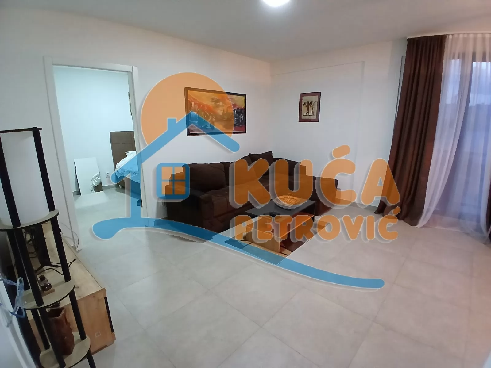 Jednosoban stan, 40 m2, Čair, Ljubićka ID: i-015907