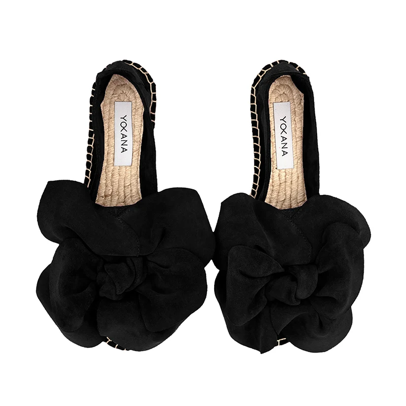 Yokana’s Flower espadrilles – Black suede leather