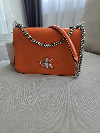 Calvin klein torba Novo