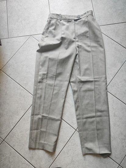 Lot Zara pantalone i farmerke