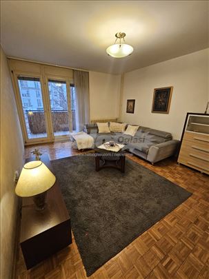 Čukarička padina, 3.5, 90m2, I sprat, uknjižen
