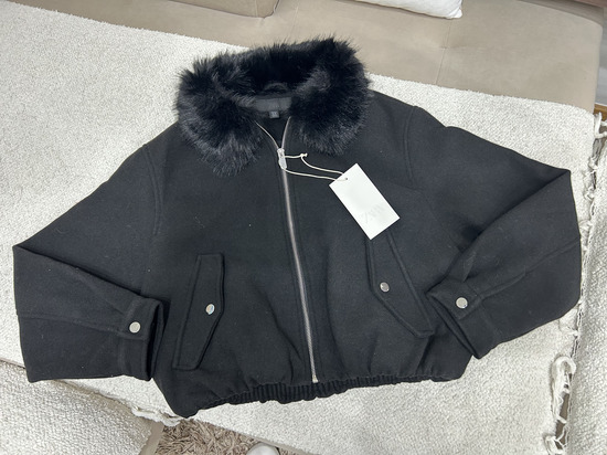 SNIZENO! Zara bomber jakna