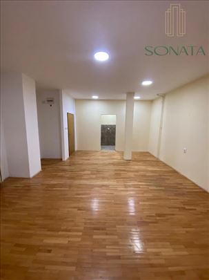 Odličan 2.0 poslovni prostor od 60m2, Zrmanjska