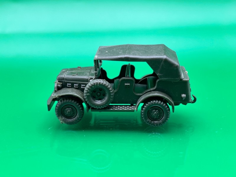 1:87 ROCO DODGE kampanjola [C-02]