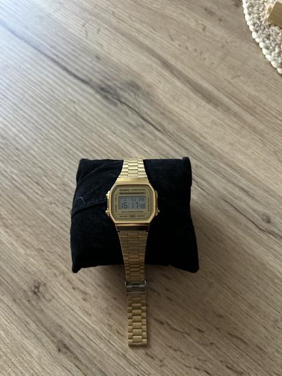 CASIO vintage sat