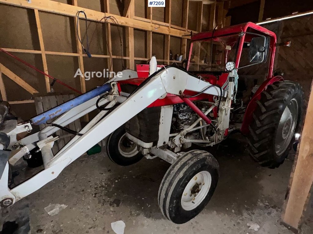 Massey Ferguson 3165S traktor točkaš