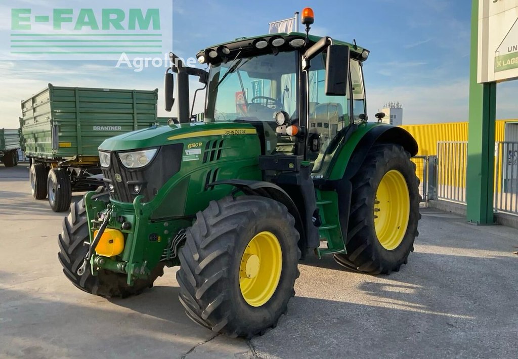 John Deere 6130R traktor točkaš