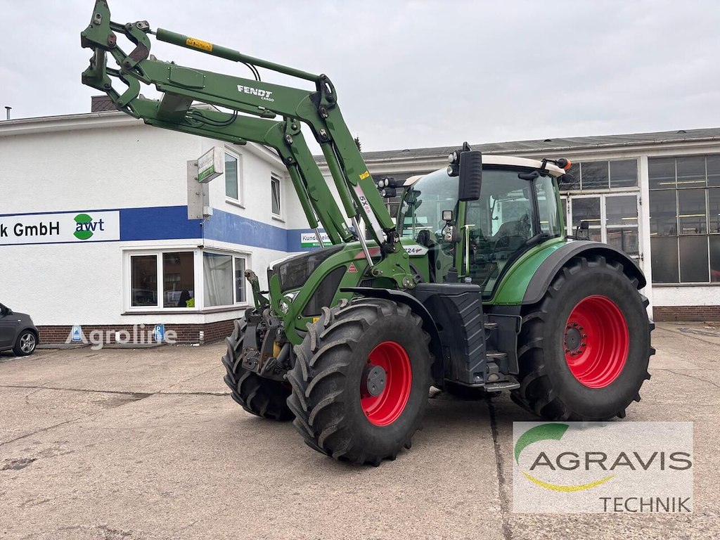Fendt 724 Vario S4 traktor točkaš