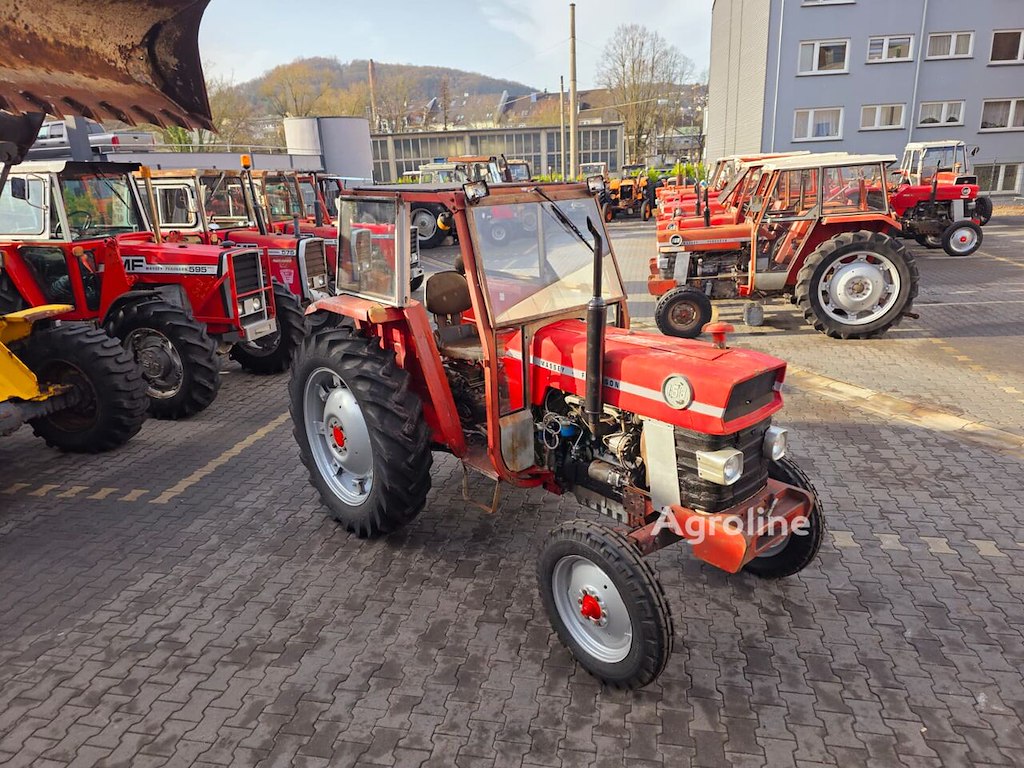 Massey Ferguson 168 traktor točkaš