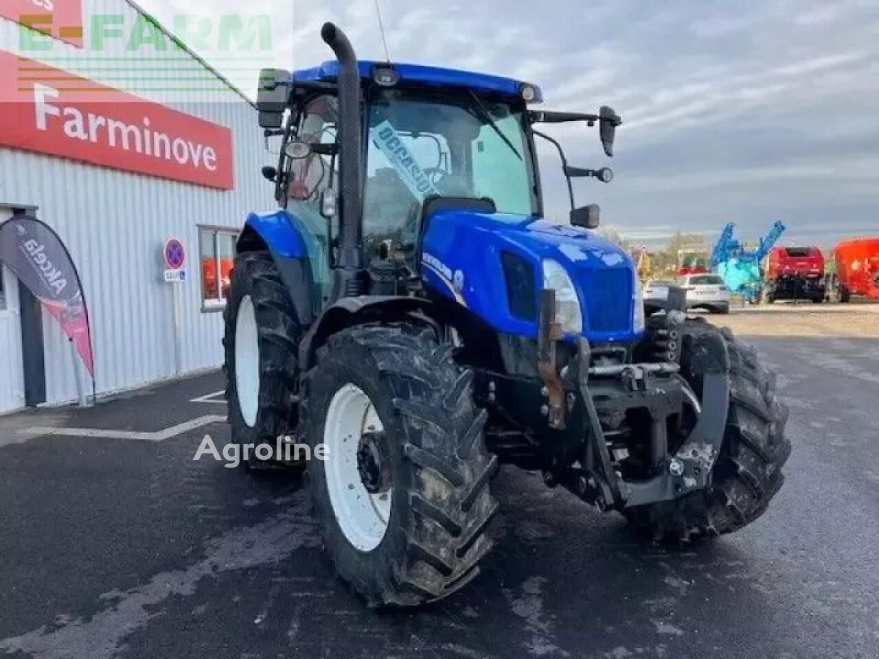 New Holland t 6.150 electro-command traktor točkaš