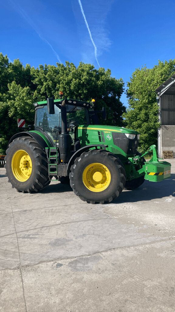 John Deere 6250R traktor točkaš