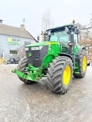 John Deere 7260R traktor točkaš