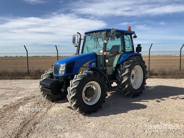 Prodaje se New Holland T5070 traktor točkaš na aukciji
