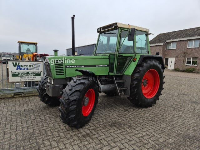 Fendt 311 traktor točkaš