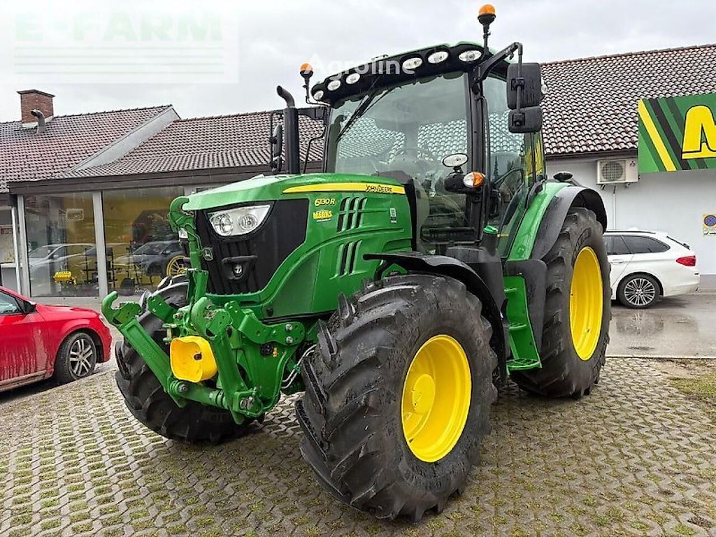 John Deere 6130r traktor točkaš