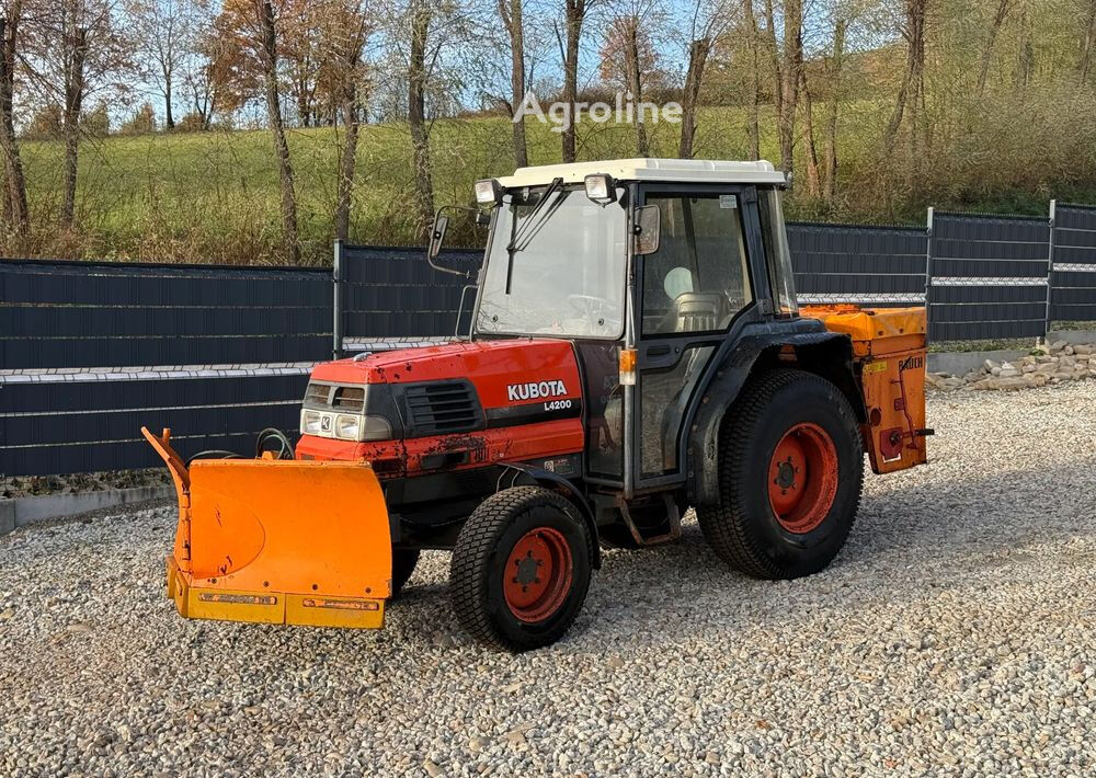 Kubota L4200 traktor točkaš