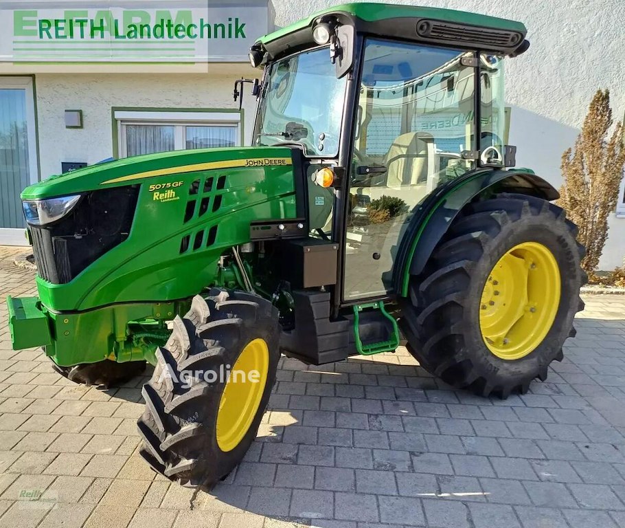 John Deere 5075gf traktor točkaš
