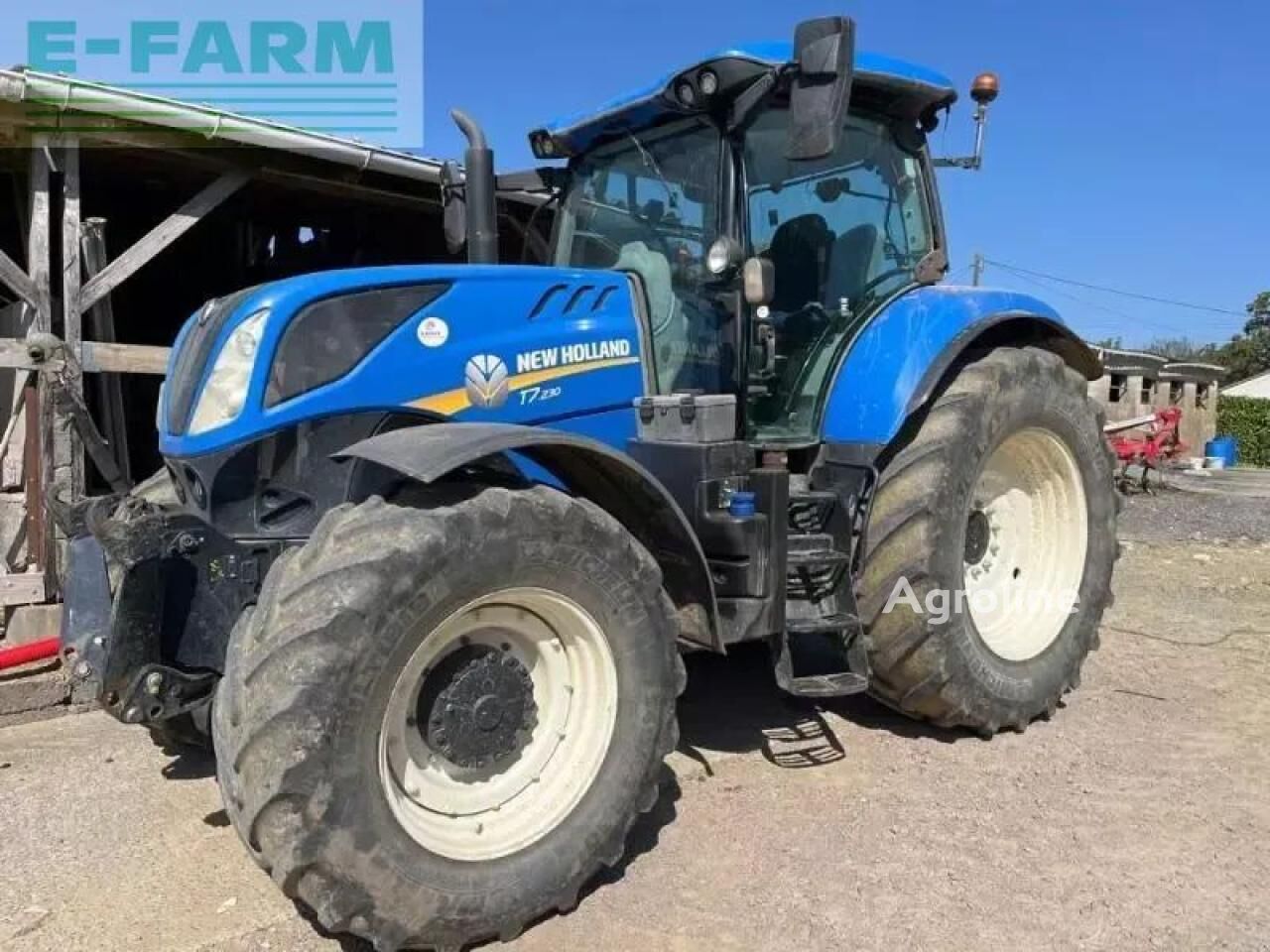 New Holland t7-230pc traktor točkaš