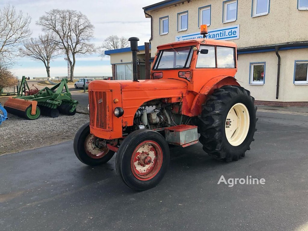 HANOMAG Barreiros R 545 traktor točkaš