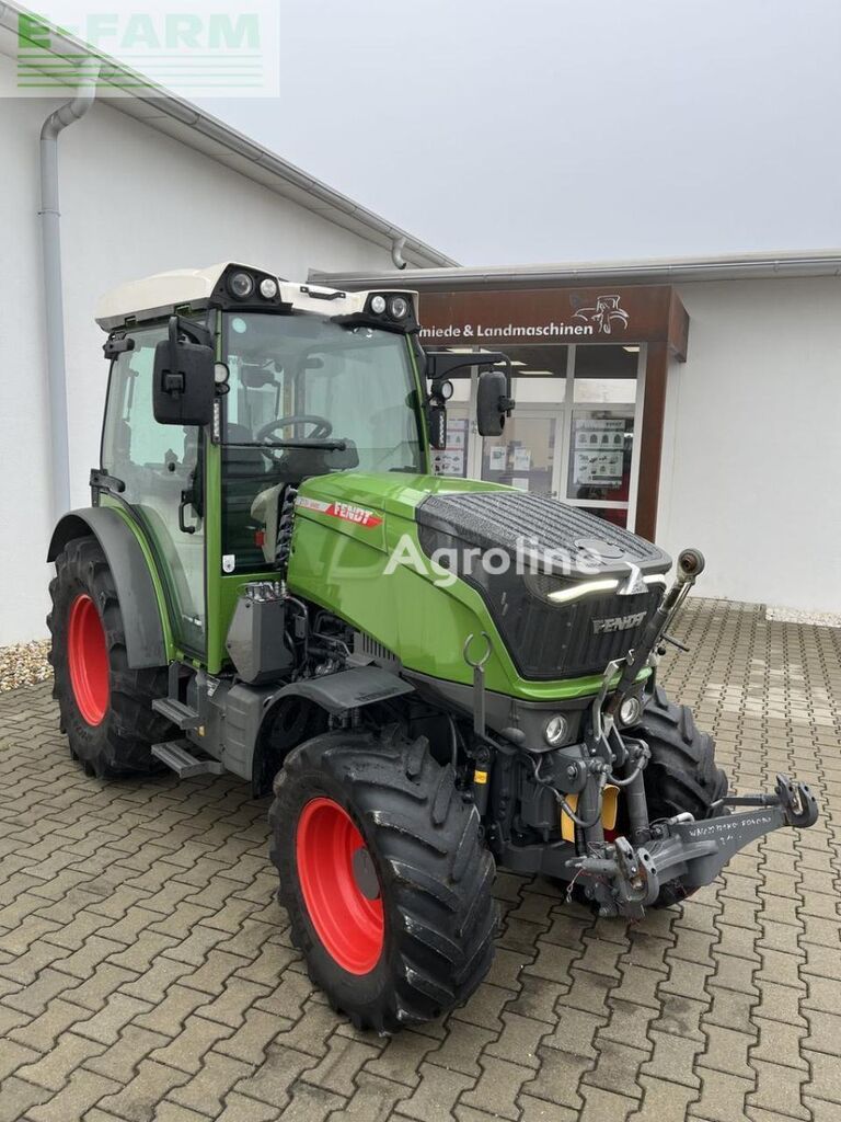 Fendt 211 Vario F (gen3) traktor točkaš
