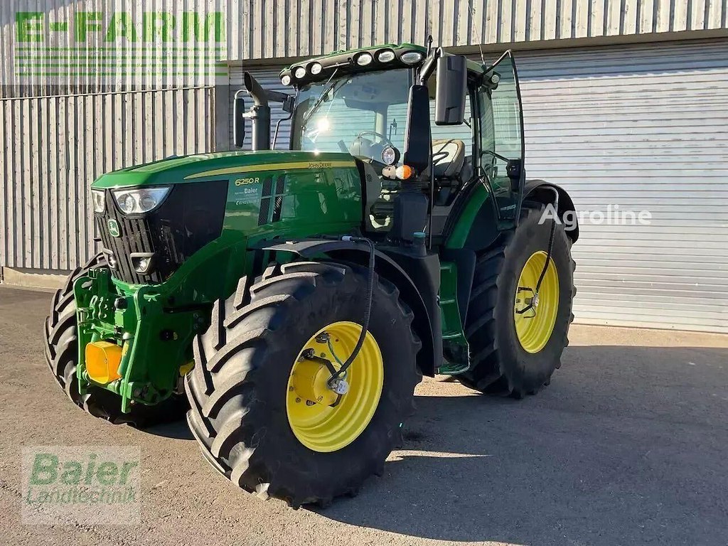 John Deere 6250 R traktor točkaš