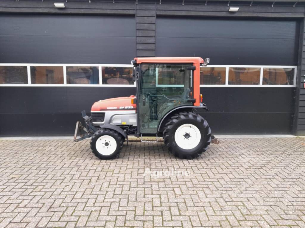 Yanmar EF 235 HST Hydrostaat - midi trekker - 30km/h mini traktor