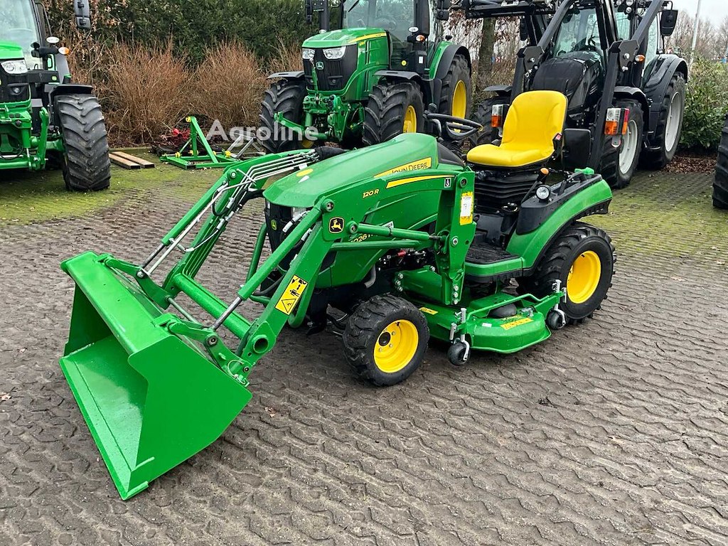 Prodaje se John Deere 1026R traktor kosilica na aukciji
