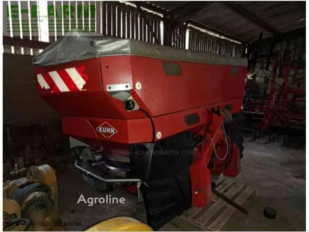 Kuhn axis 40.1 w t25 nošeni rasipač