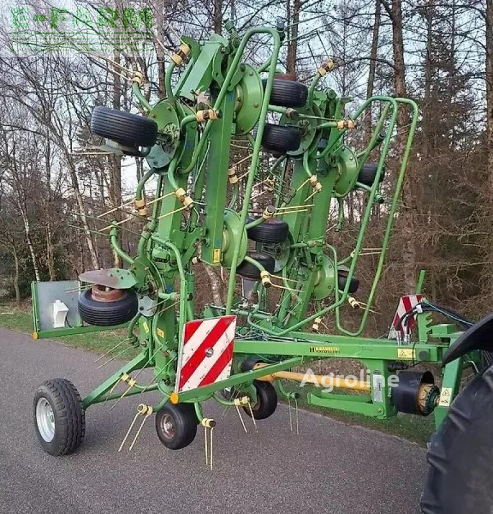 Krone kwt 11.22 prevrtač sena