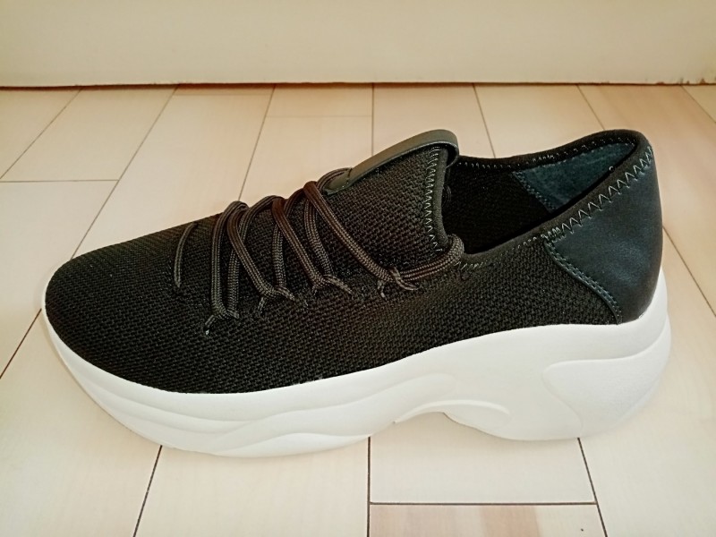 STEVE MADDEN vrhunske zenske patike 39 NOVO