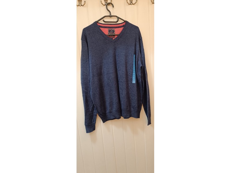 Teget džemper vel.L