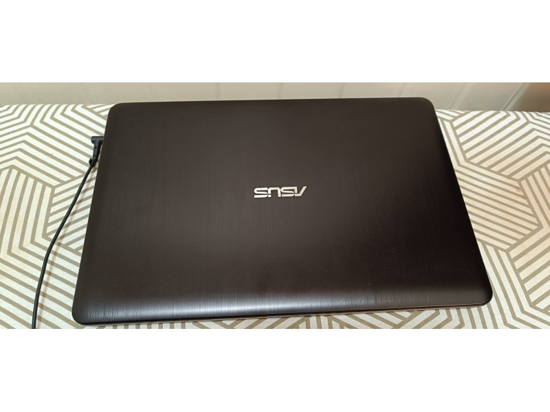 Laptop Asus X540L