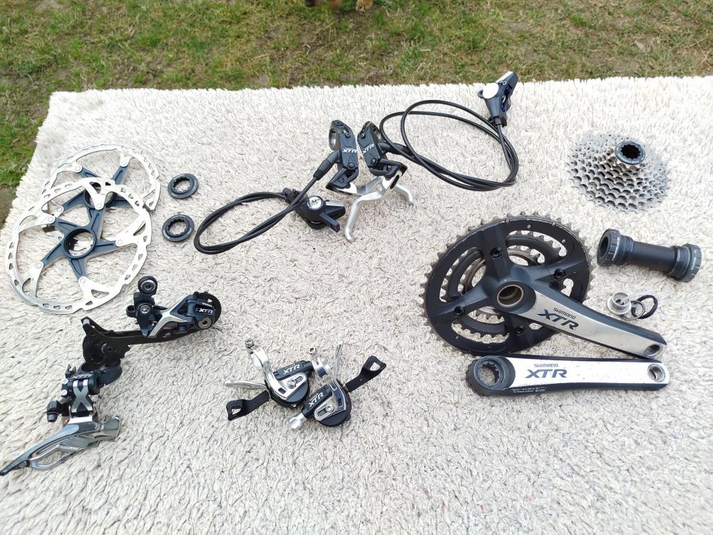 Kompletna grupa Shimano XTR