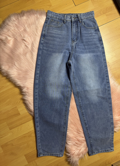 MOM JEANS FARMERICE NOVE