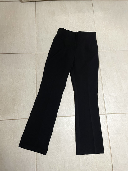 Zara pantalone