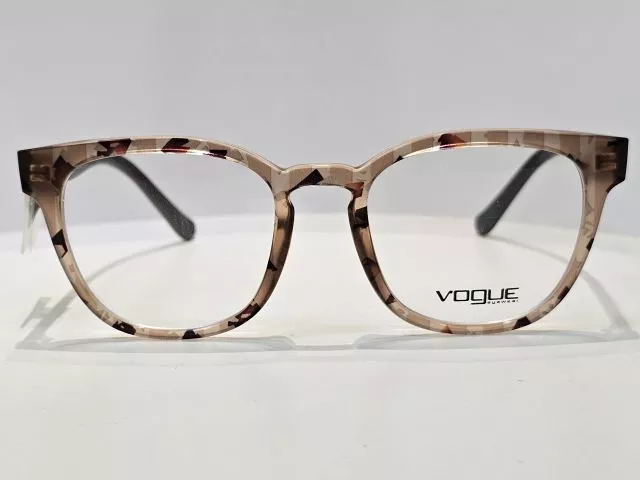 VOGUE ŽENSKE NAOČARE ZA VID MODEL 11