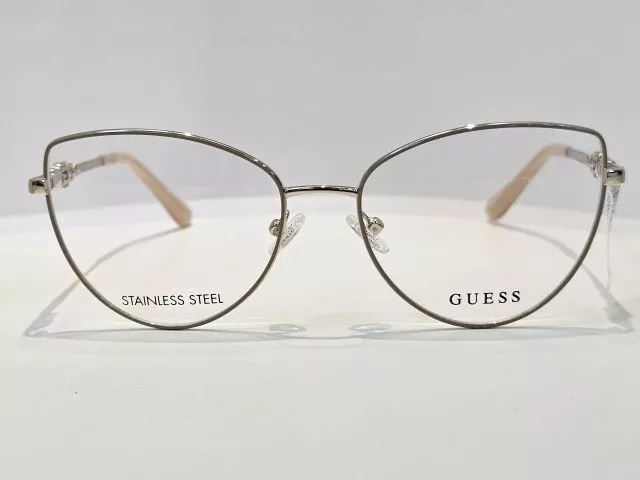GUESS ŽENSKE NAOČARE ZA VID MODEL 5