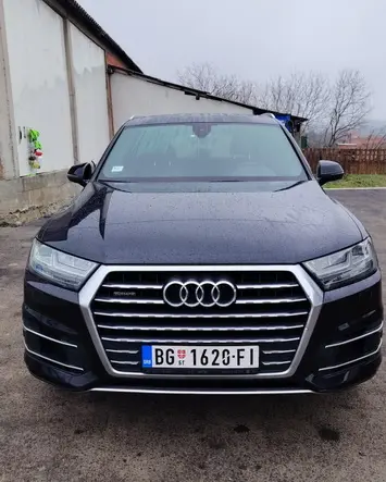 Audi Q7 4x4 S-Line 2015. godište