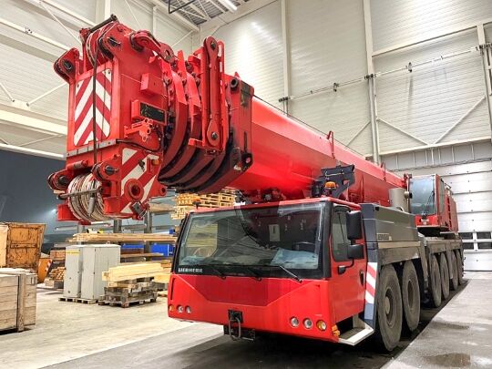 Liebherr LTM 1350-6.1 dizalica za sve terene