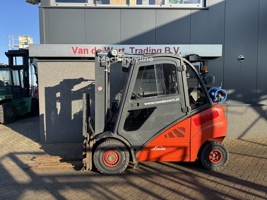 Linde H30T-01 Triplo 490 Freelift / Sideshift / Vorkversteller LPG 201 viljuškar na gas