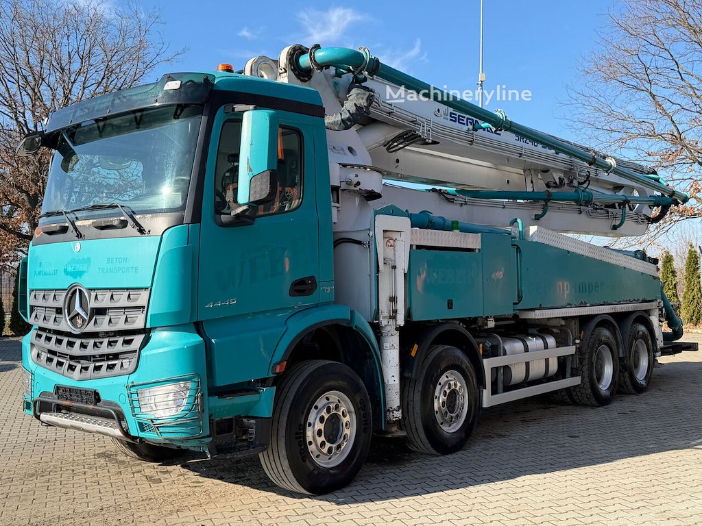 Sermac 5RZ46 na šasiji Mercedes-Benz AROCS 4445 8x4 SERMAC 5RZ46 pumpa za beton