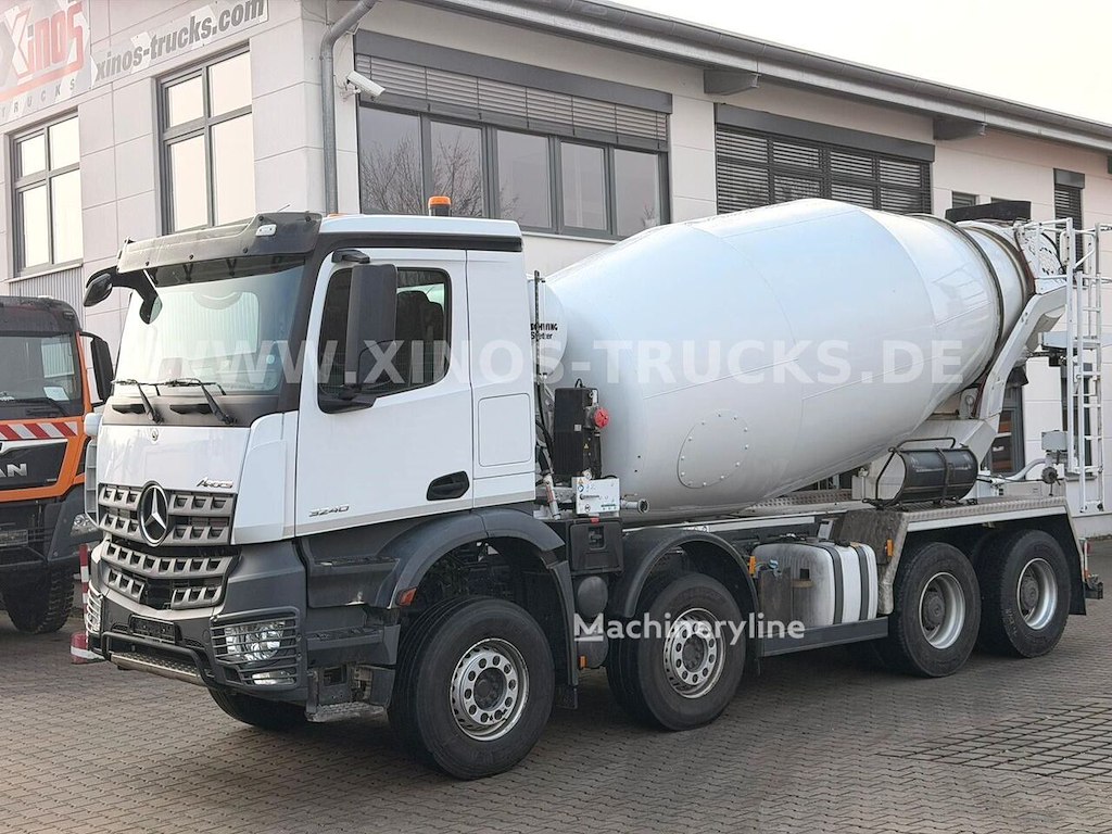 Stetter na šasiji Mercedes-Benz Arocs 3240 kamion s mešalicom za beton