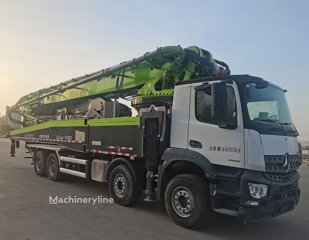 Zoomlion 2020 Zoomlion 59m Mercedes-Benz chassis pump truck pumpa za beton