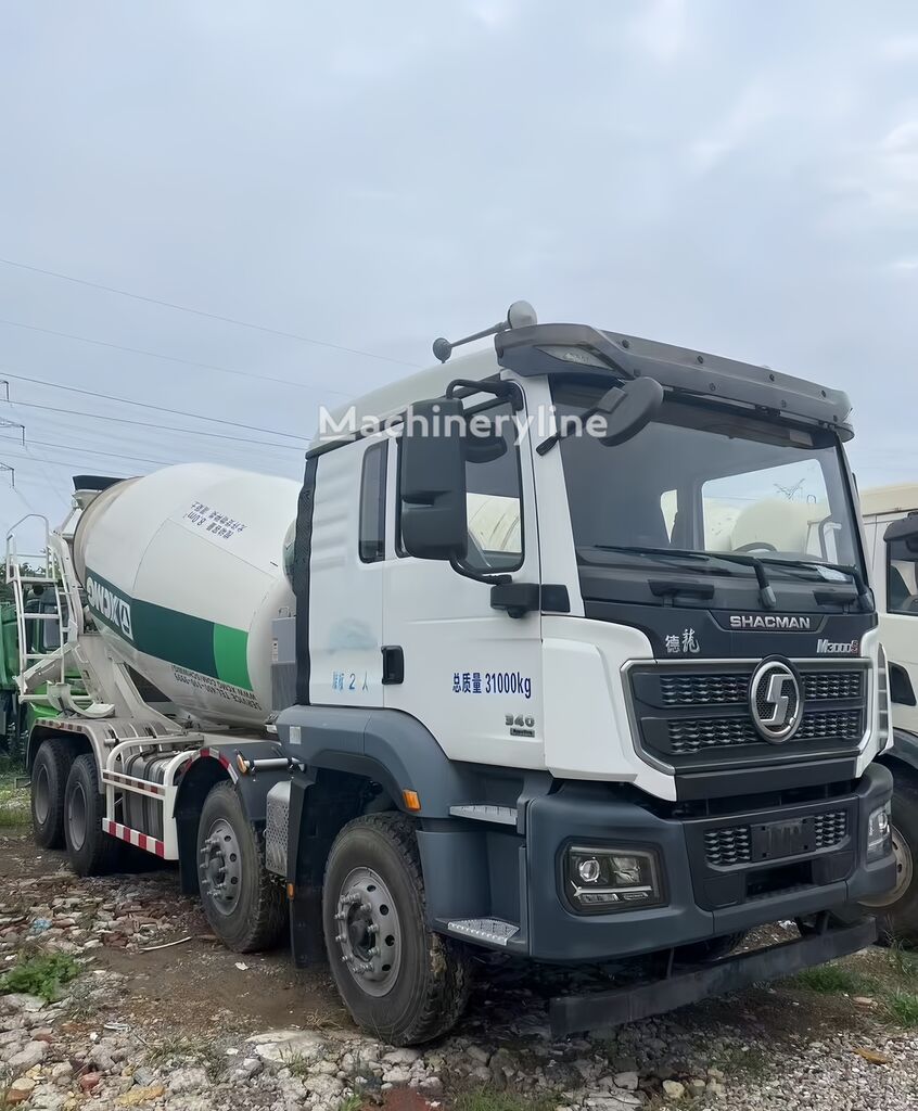 Novi XCMG XZS5317GJBB2S na šasiji Shacman 2021 XCMG 12-cubic-meter Shacman chassis concrete mixer truck kamion s mešalicom za beton