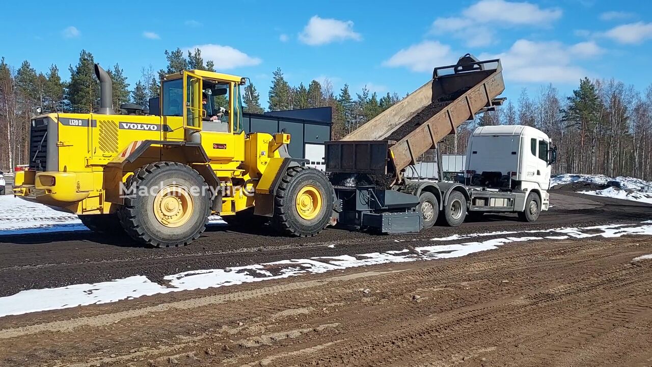 Novi Reptail TM posipač šljunka