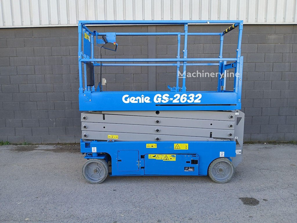 Genie GS2632 PLATAFORMA TIJERA ELECTRICA 10 MT makazasta platforma