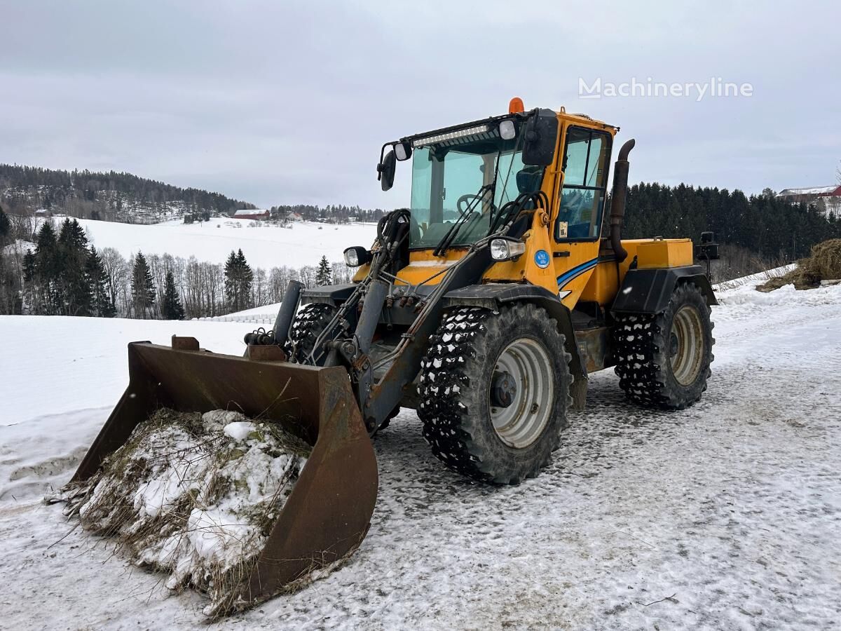 Prodaje se Wille 655B prednji utovarivač na aukciji