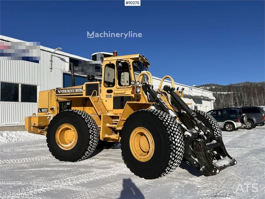 Volvo L120 Wheel Loader prednji utovarivač