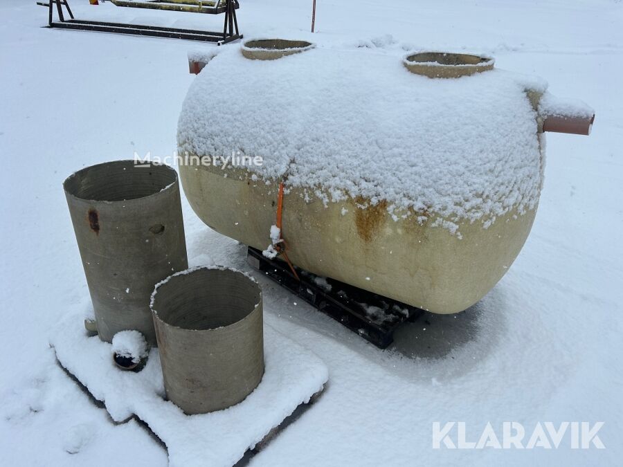 Prodaje se 3-kammar brunn kontejner za kipovanje na aukciji