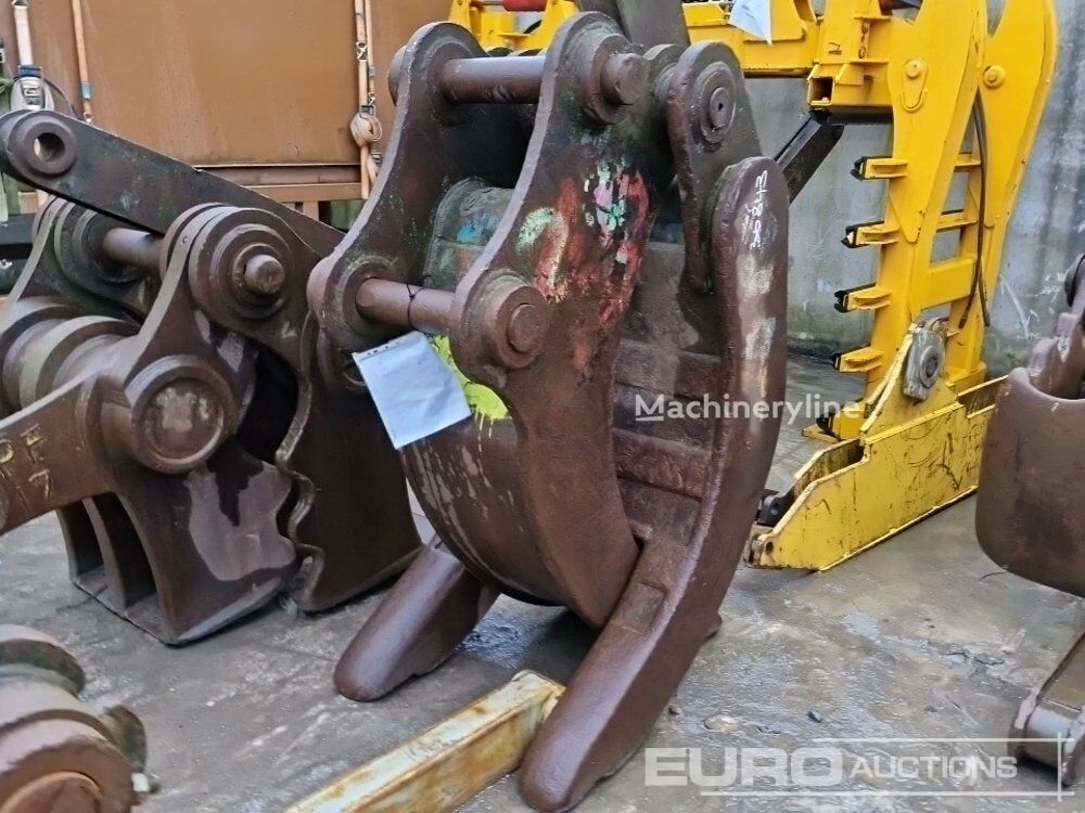 Prodaje se Manual 5 Finger Grab 90mm Pin to suit 30 Ton Excavator grajfer na aukciji